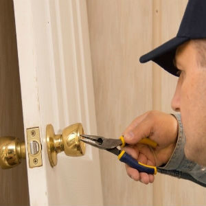 fixing a lock2 - Locks Smith